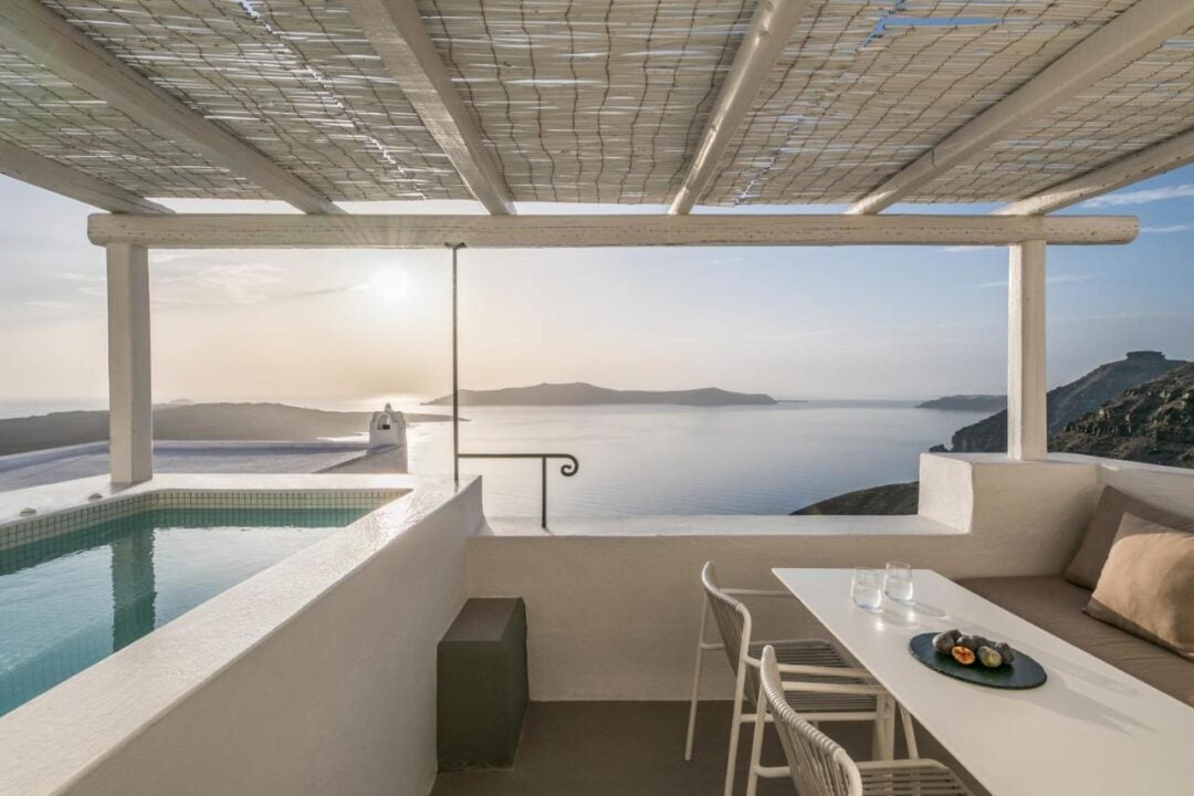11 Best Hotels in Fira, Santorini for Amazing Caldera Views