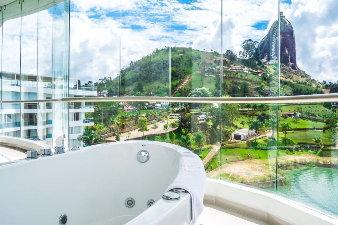 Best Hotels in Guatapé: All Budgets Guide