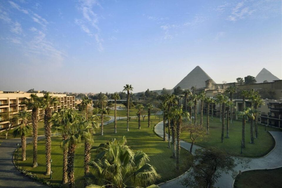10 BEST Hotels With Pyramid Views in Cairo & Giza