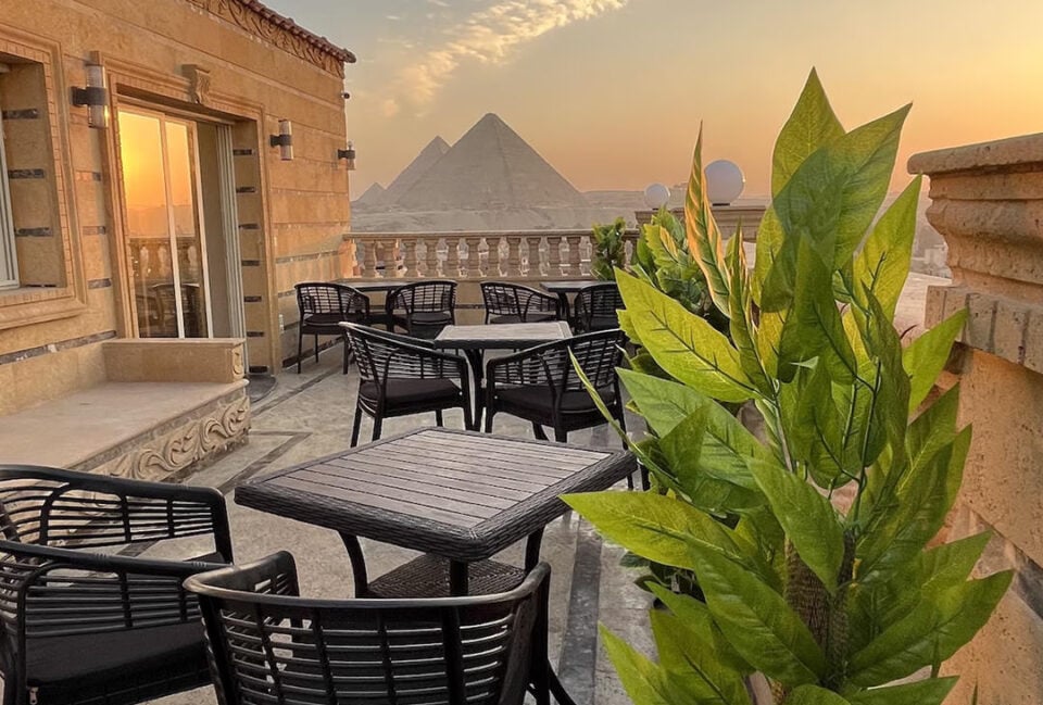 How to Get from Cairo Airport to the Giza Pyramids