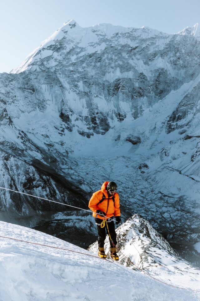 Guide to Climbing Island Peak (Imja Tse) - 6,189m in Nepal