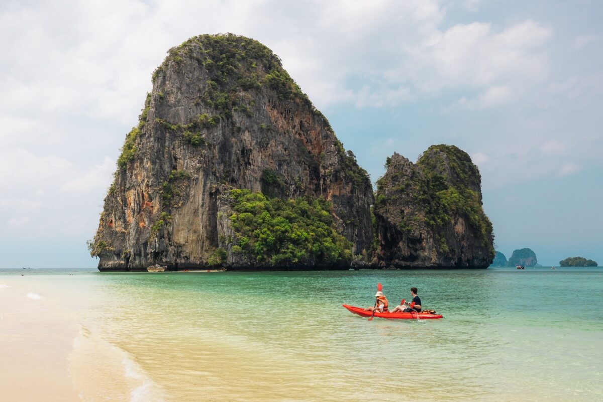 Guide to Visiting Phra Nang Beach & Cave in Railay, Krabi