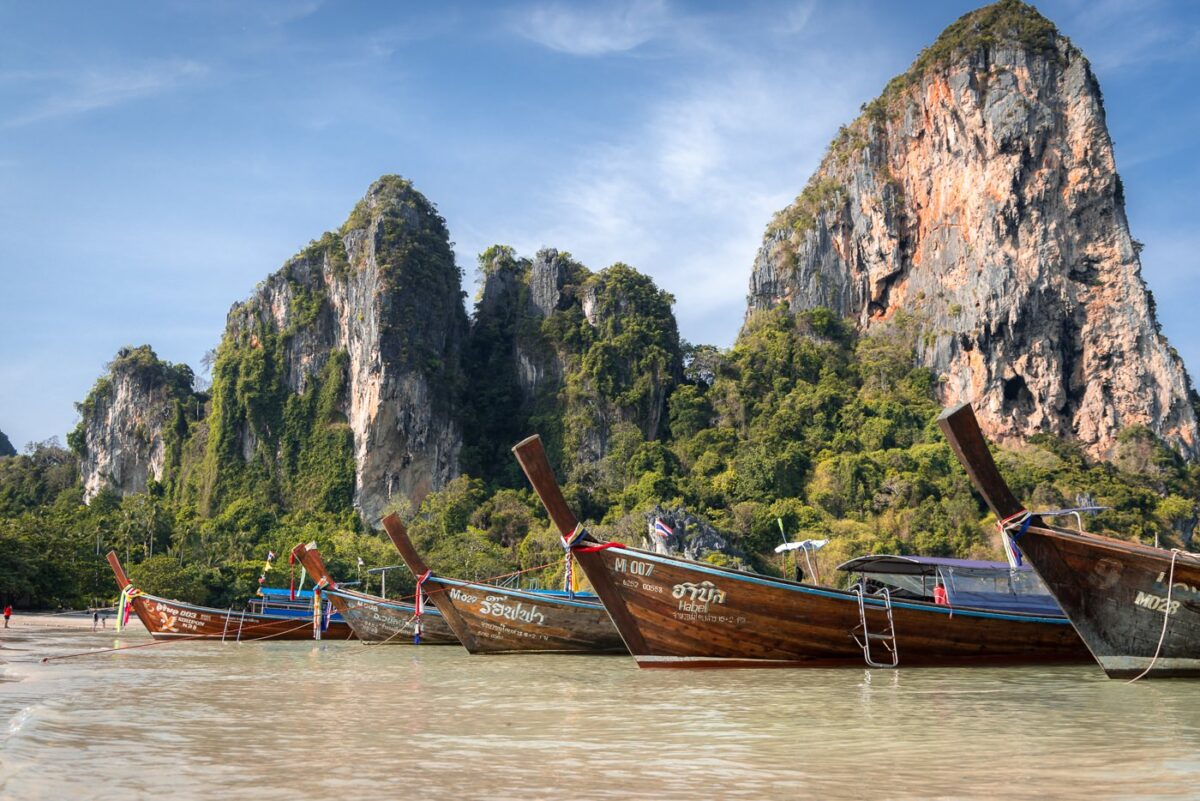 Guide to Visiting Phra Nang Beach & Cave in Railay, Krabi