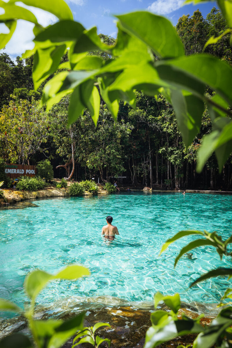 Emerald Pool Krabi: Guide to the Emerald & Blue Lagoon