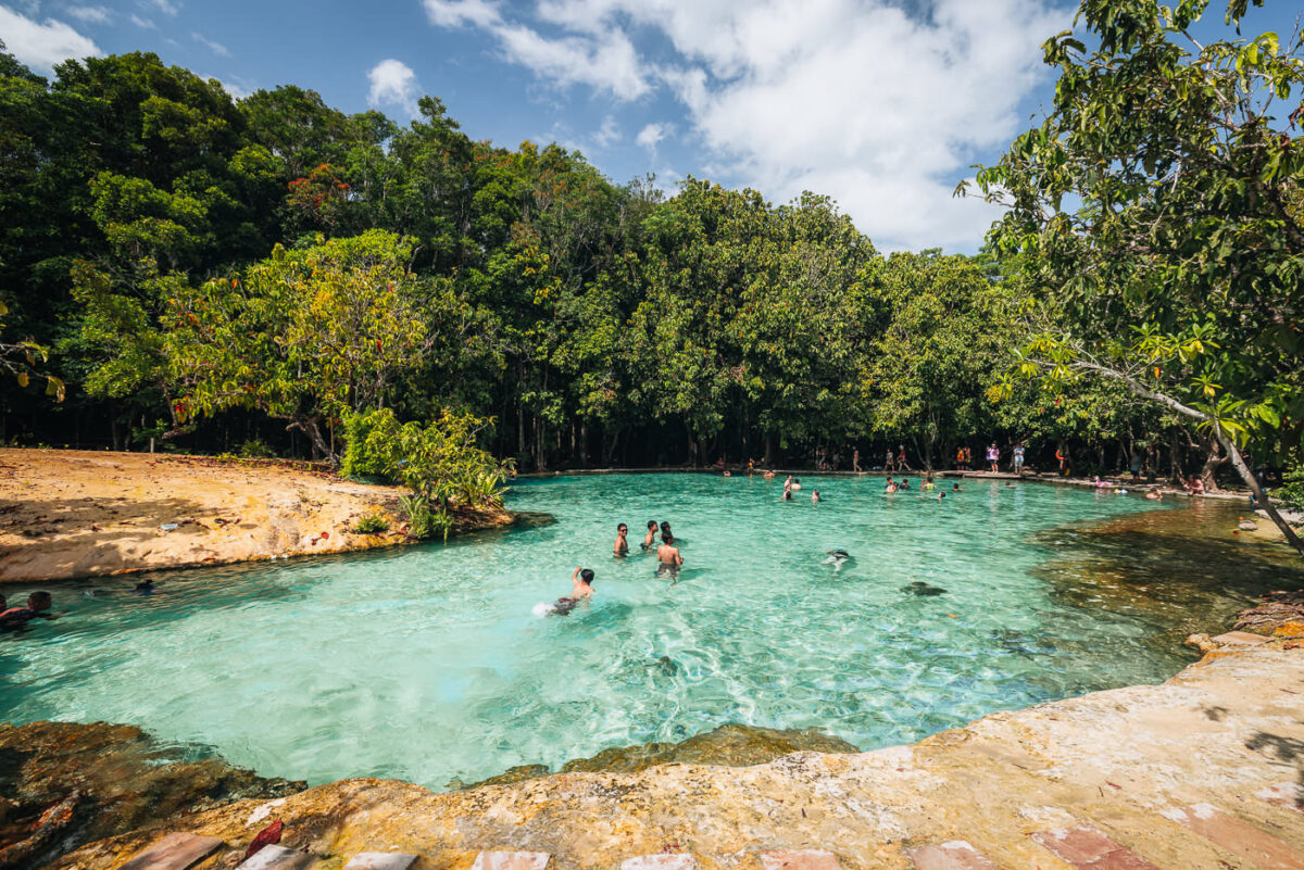 Emerald Pool Krabi: Guide to the Emerald & Blue Lagoon