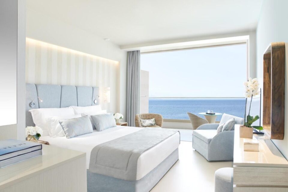 11 Best Beach Resorts in Greece with Pools & Ocean Views