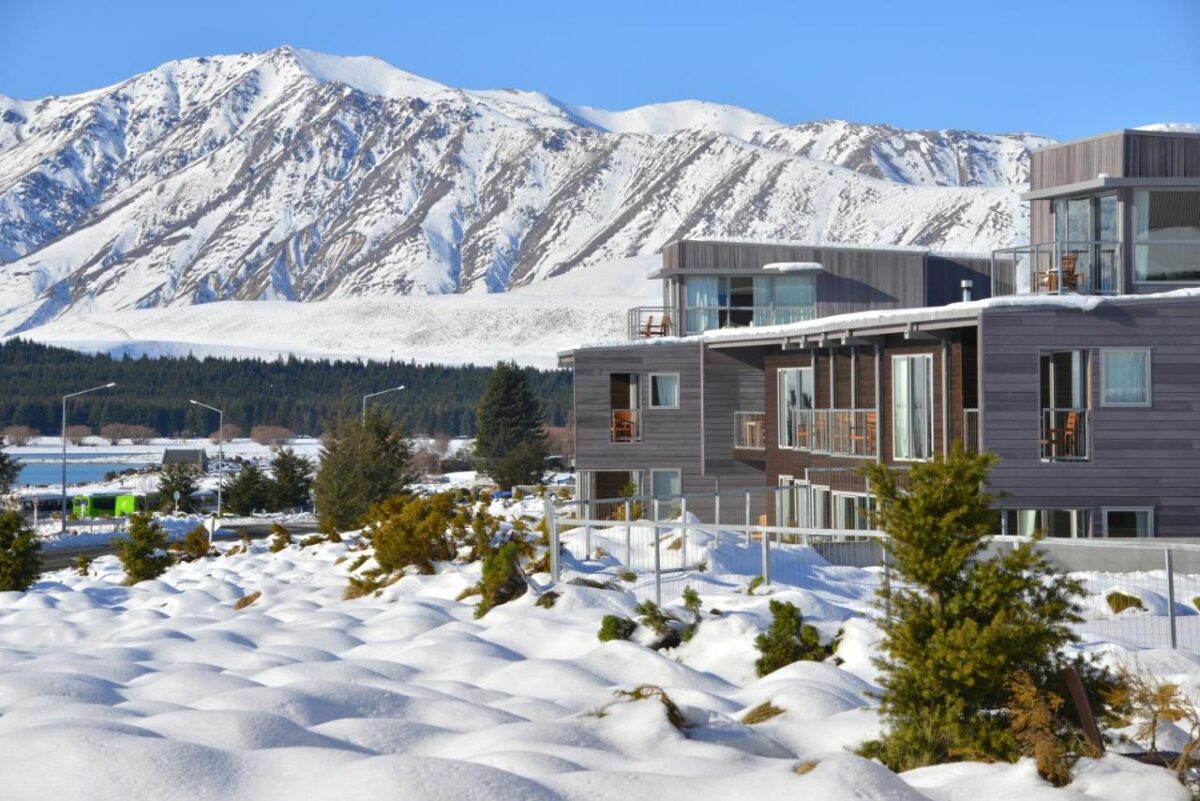 7 Best Tekapo Lake Hotels for All Travel Styles & Budgets