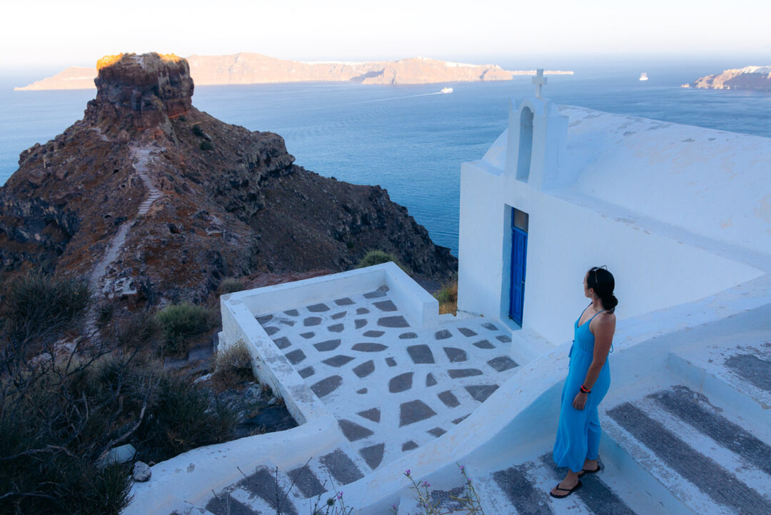 How to Hike to Skaros Rock in Santorini (Imerovigli)