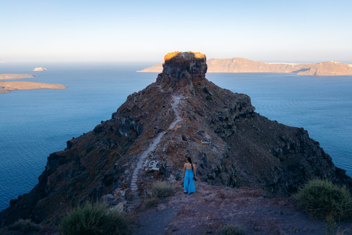 How to Hike to Skaros Rock in Santorini (Imerovigli)