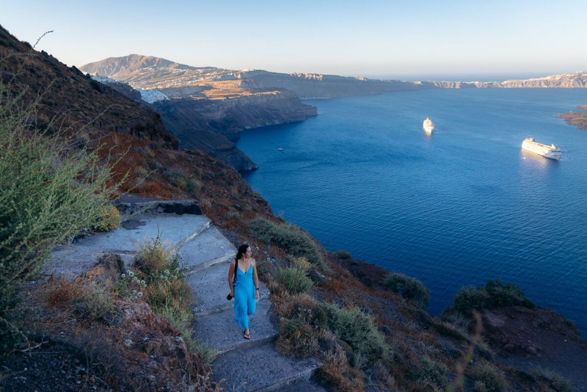 How to Hike to Skaros Rock in Santorini (Imerovigli)