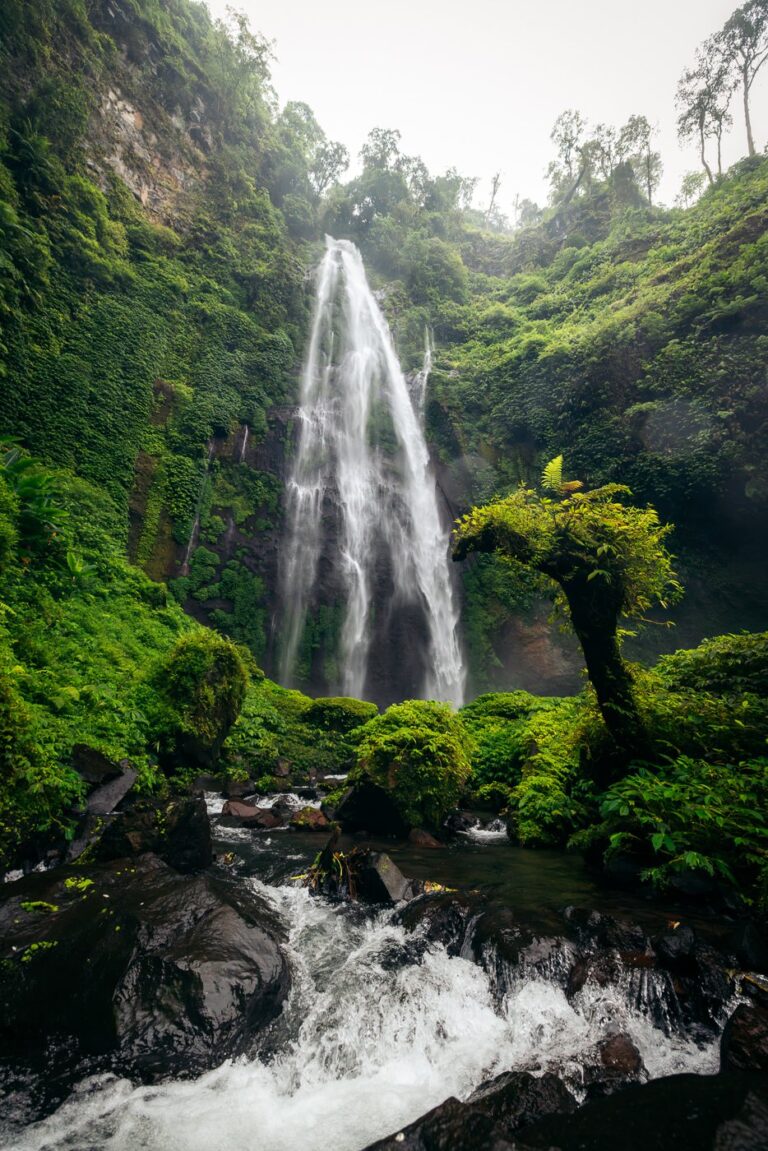 12 Amazing Waterfalls on Lombok, Indonesia (+ Map)