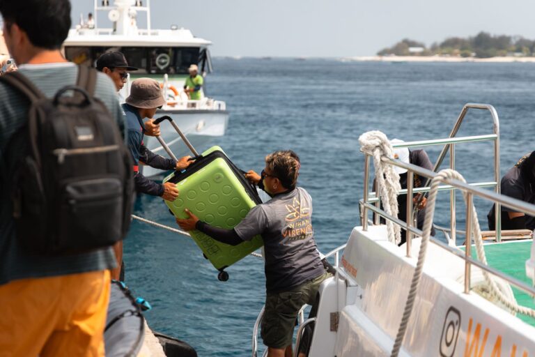 How to Get to Gili Trawangan from Bali by Ferry & Speed Boat