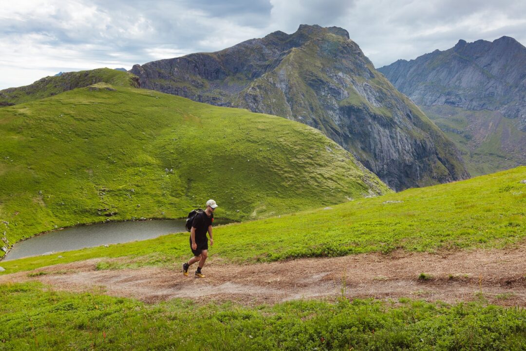 Ryten Hike to Kvalvika Beach Viewpoint in Lofoten, Norway