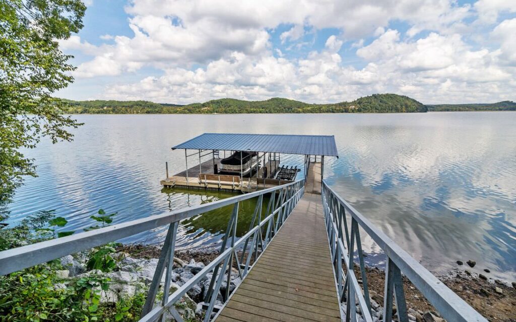 10 BEST Lakes in Kentucky with Cabins & Cottage Rentals
