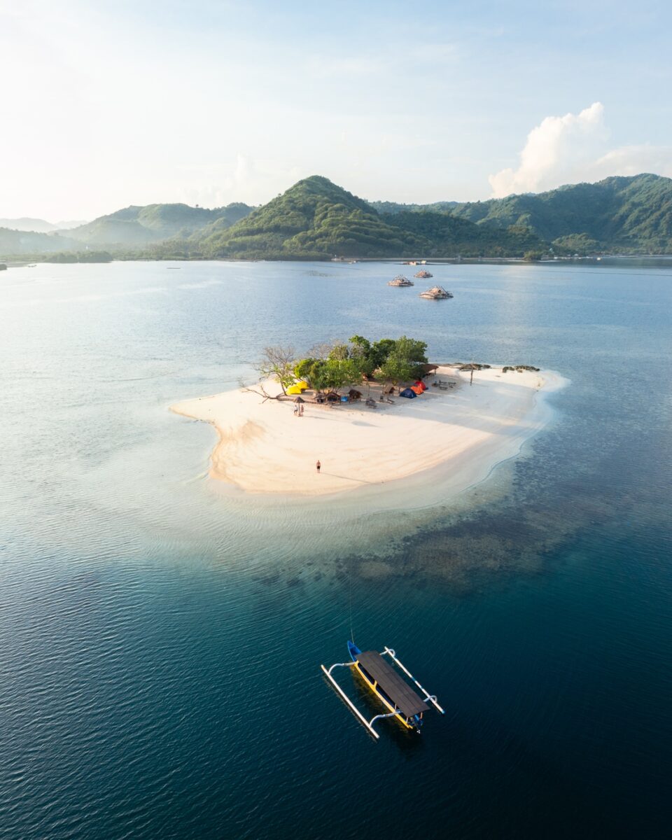 How to Visit & Camp on Gili Kedis Island in Lombok