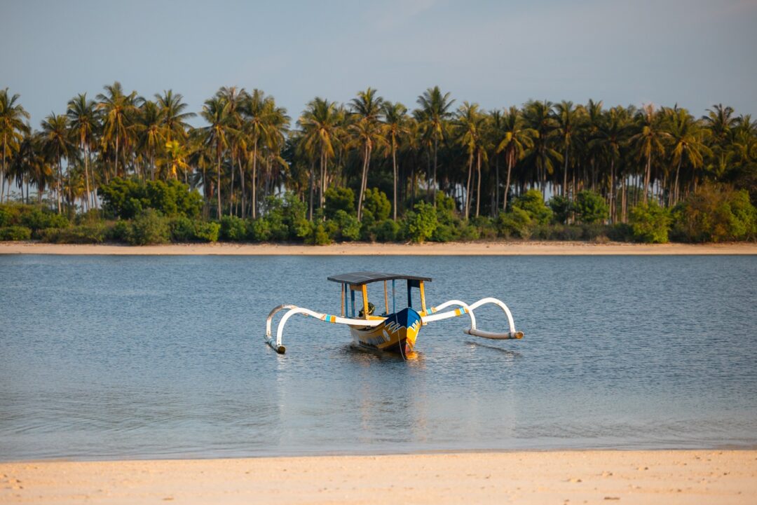How to Visit & Camp on Gili Kedis Island in Lombok