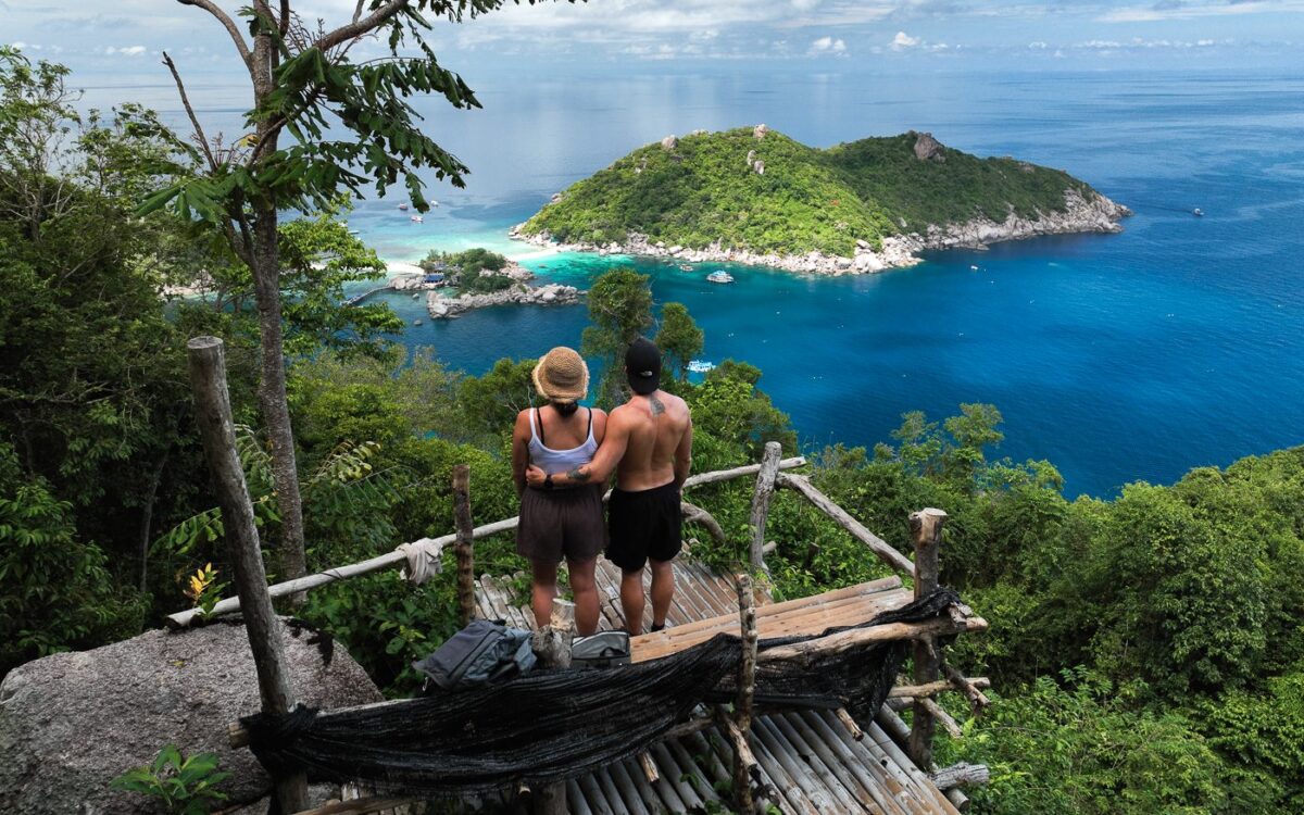 Hiking to Grandfather Rock Lagoon Viewpoint, Koh Tao