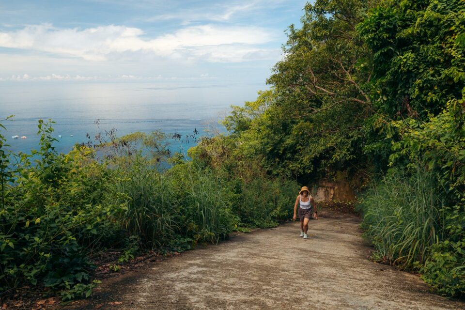 Hiking to Top Point Viewpoint on Koh Tao: Complete Guide