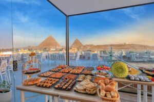 10 BEST Hotels With Pyramid Views in Cairo & Giza